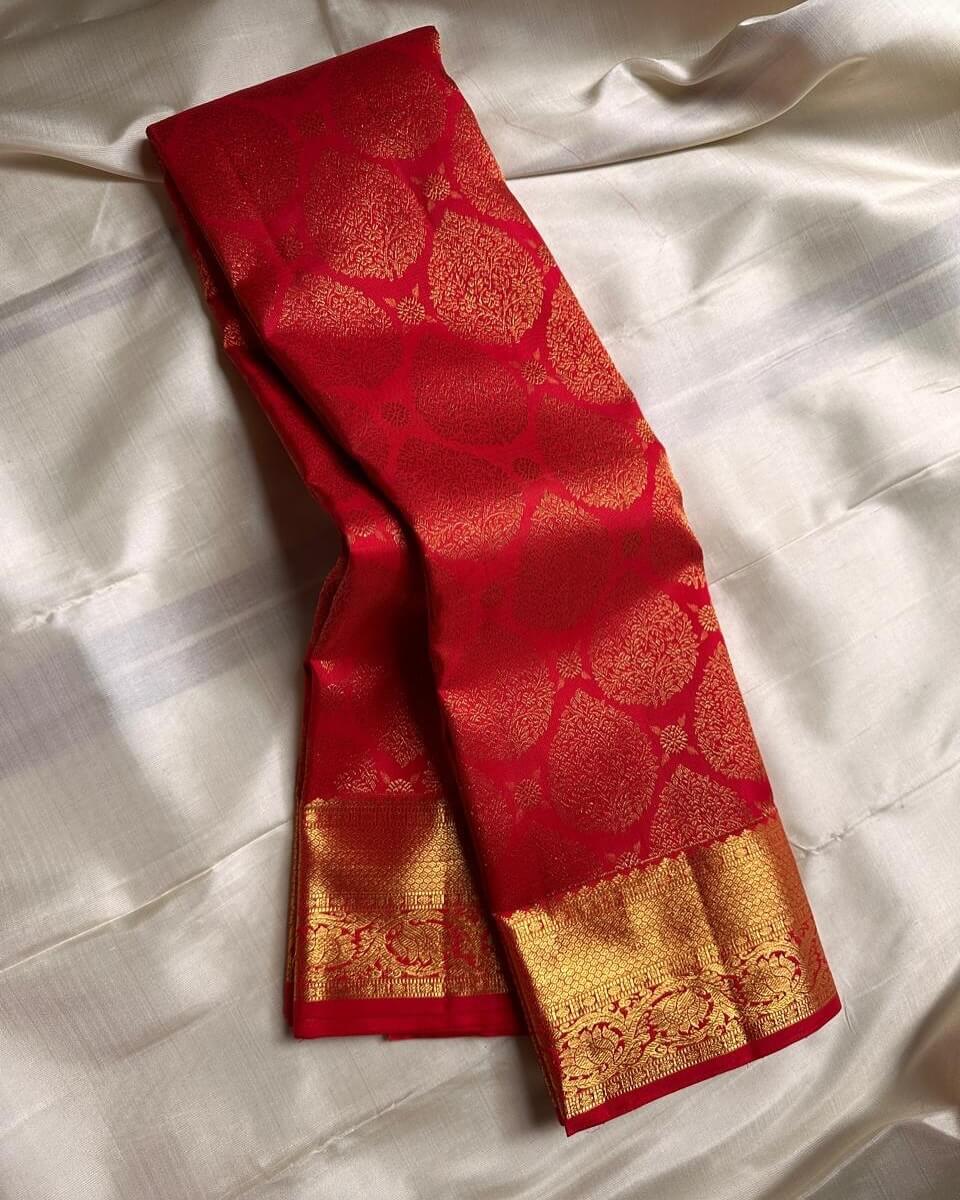 Skinny Red Soft Banarasi Silk Saree With Precious Blouse Piece ...