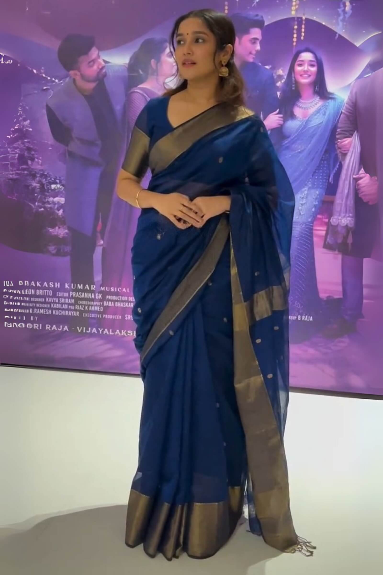 Demure Navy Blue Cotton Silk Saree With Glamorous Blouse Piece ...