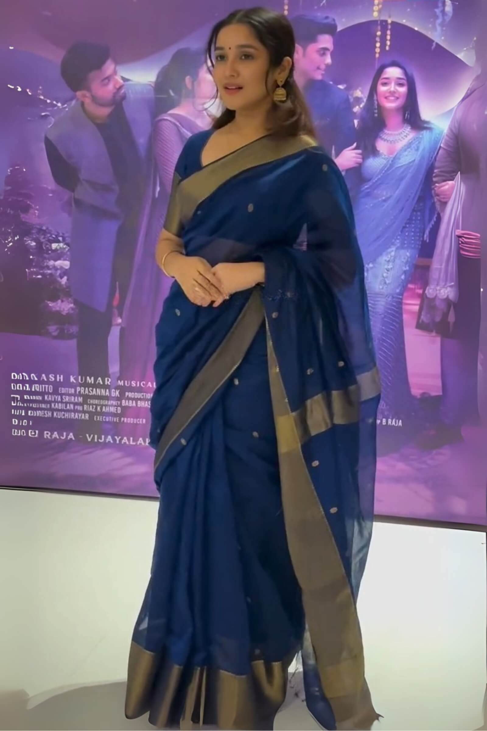 Demure Navy Blue Cotton Silk Saree With Glamorous Blouse Piece ...