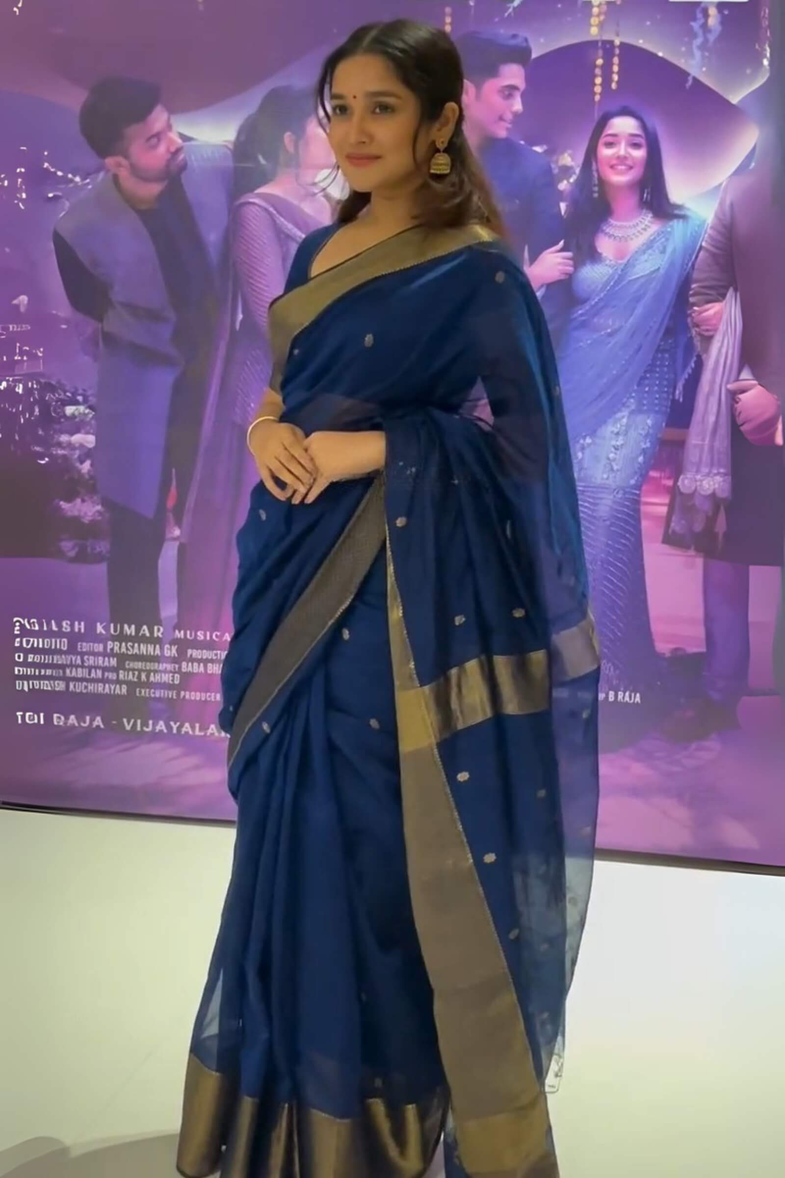 Demure Navy Blue Cotton Silk Saree With Glamorous Blouse Piece ...