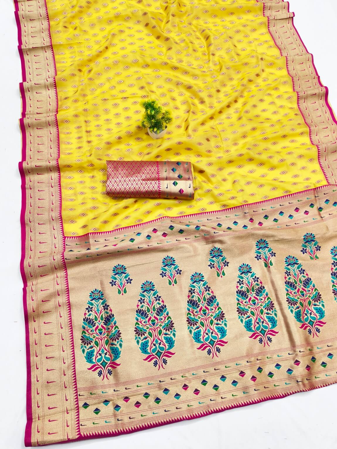 Evanescent Yellow Organza Paithani Silk Saree With Ephemeral Blouse Pi ...