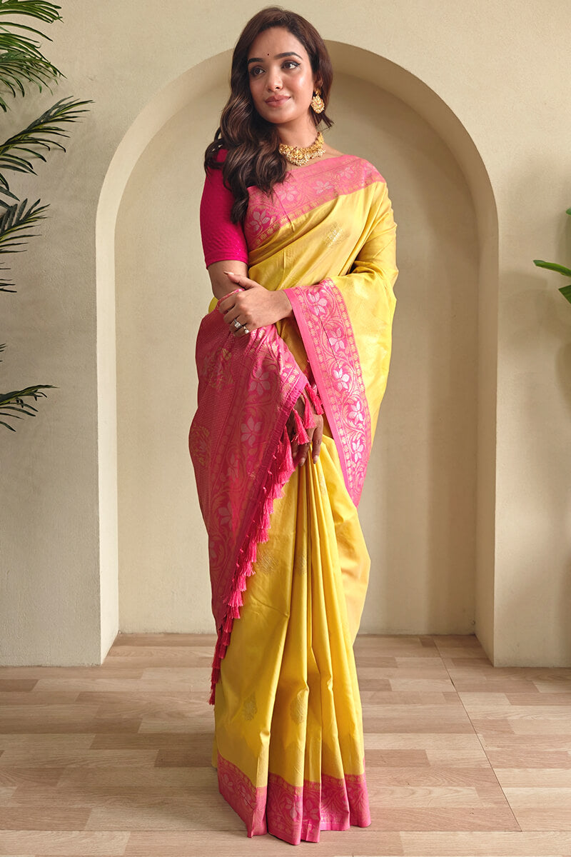 Incomparable Yellow Soft Banarasi Silk Saree With Seraphic Blouse Piec – LajreeDesigner