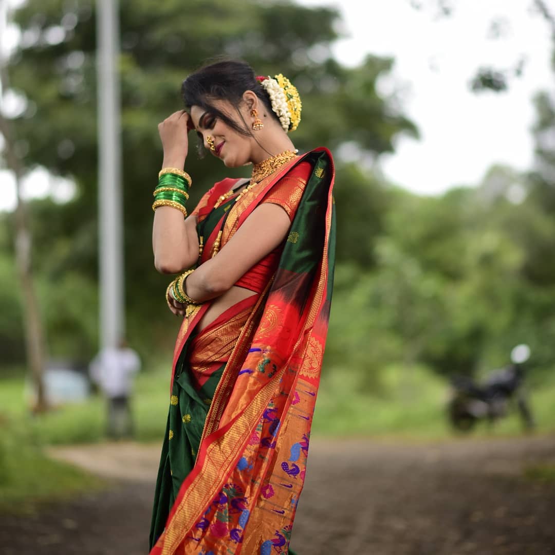 Glorious Green Paithani Silk Saree With Ethnic Blouse Piece ...