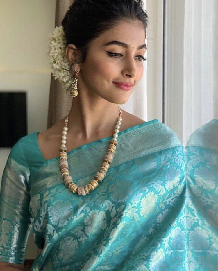 Blooming Firozi Soft Silk Saree With Excellent Blouse Piece ...
